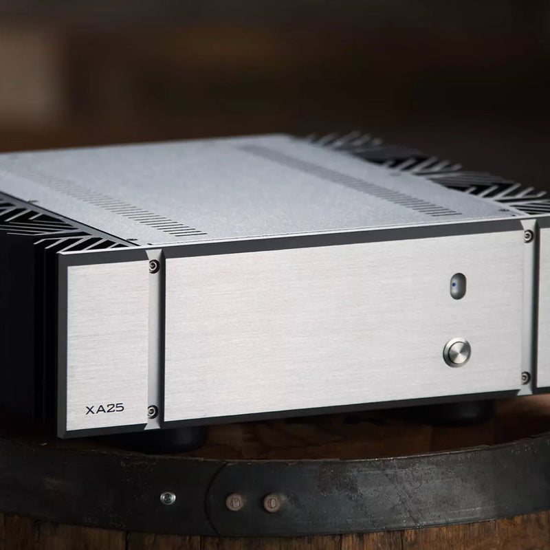 Pass Labs XA25 Stereo Amplifier – Tweak Technologies